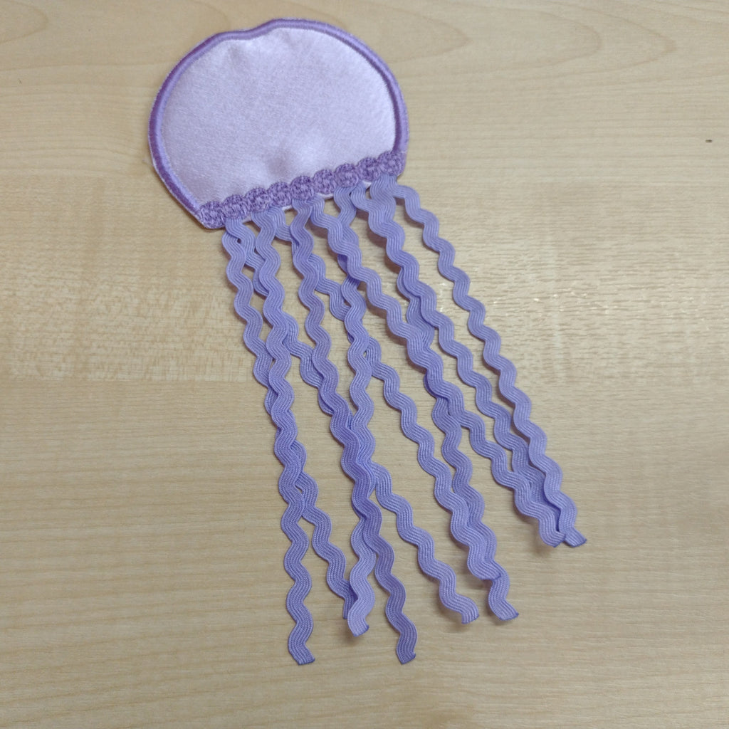 Motif Patch 3D Jellyfish with Ric Rac Trim – malenas patches