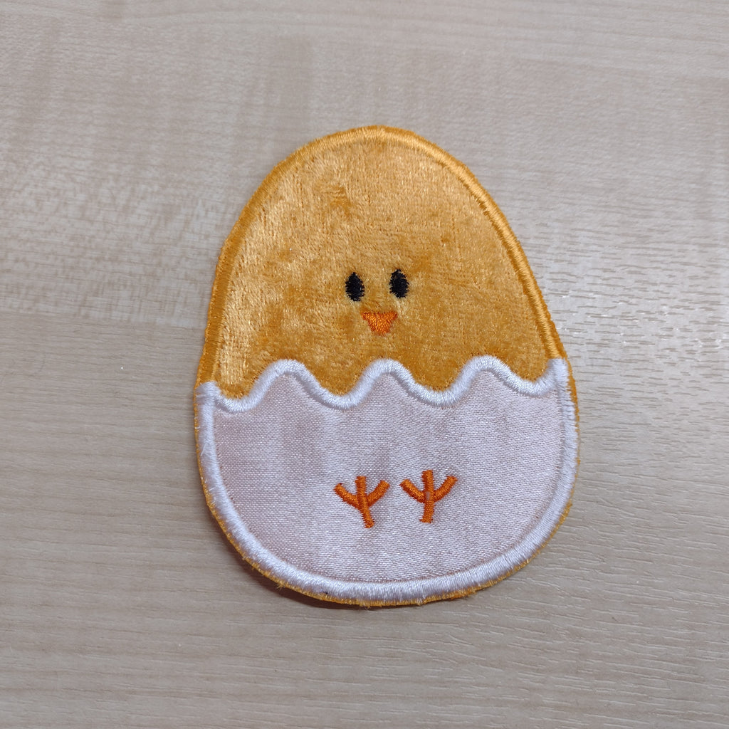 Motif Patch Cute Plush Hatching Chick – malenas patches